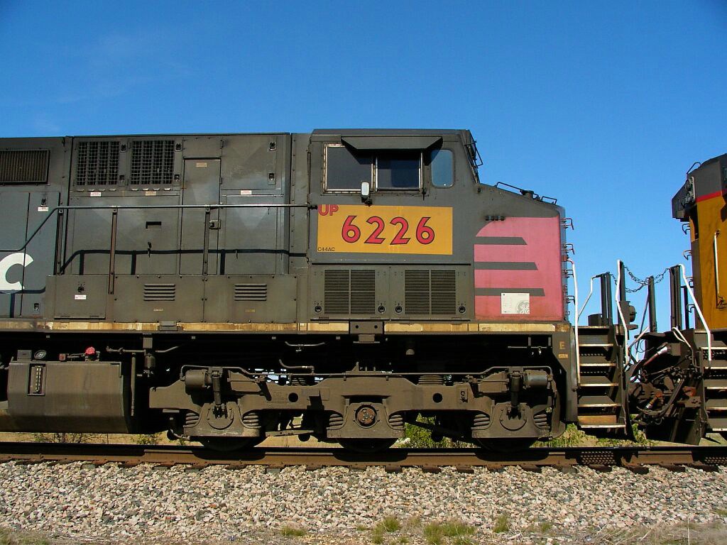 UP 6226